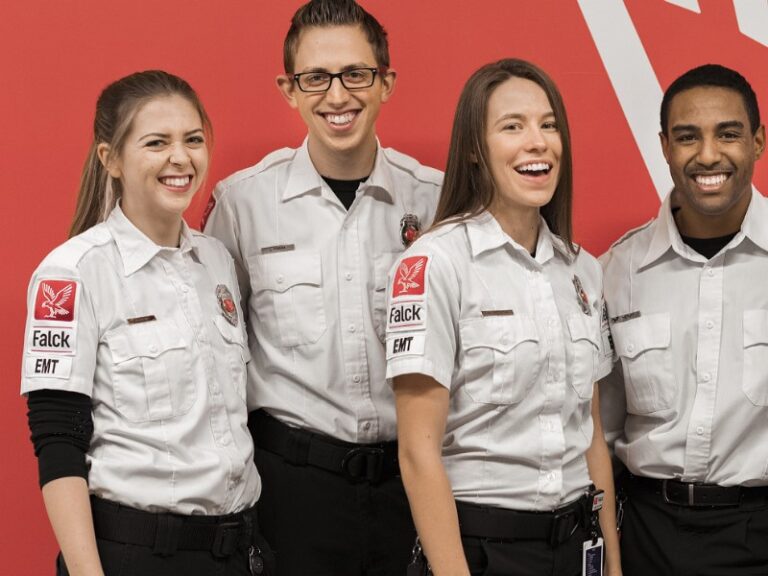 Top 9 Best Trends Ambulance / Paramedic Uniform Styles 2023